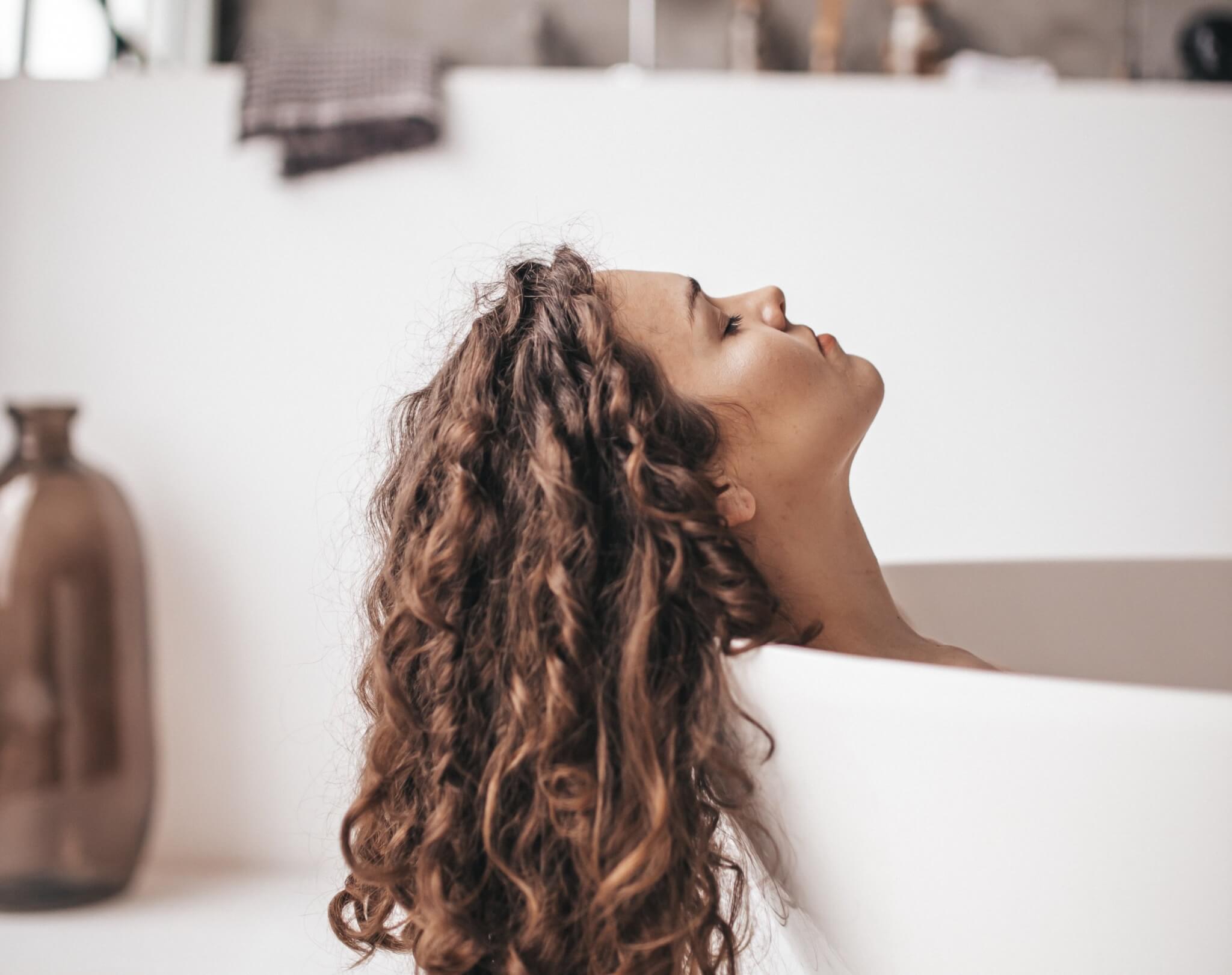 5 Simple Steps to Hydrate Winter Hair – Innersense Organic Beauty Inc
